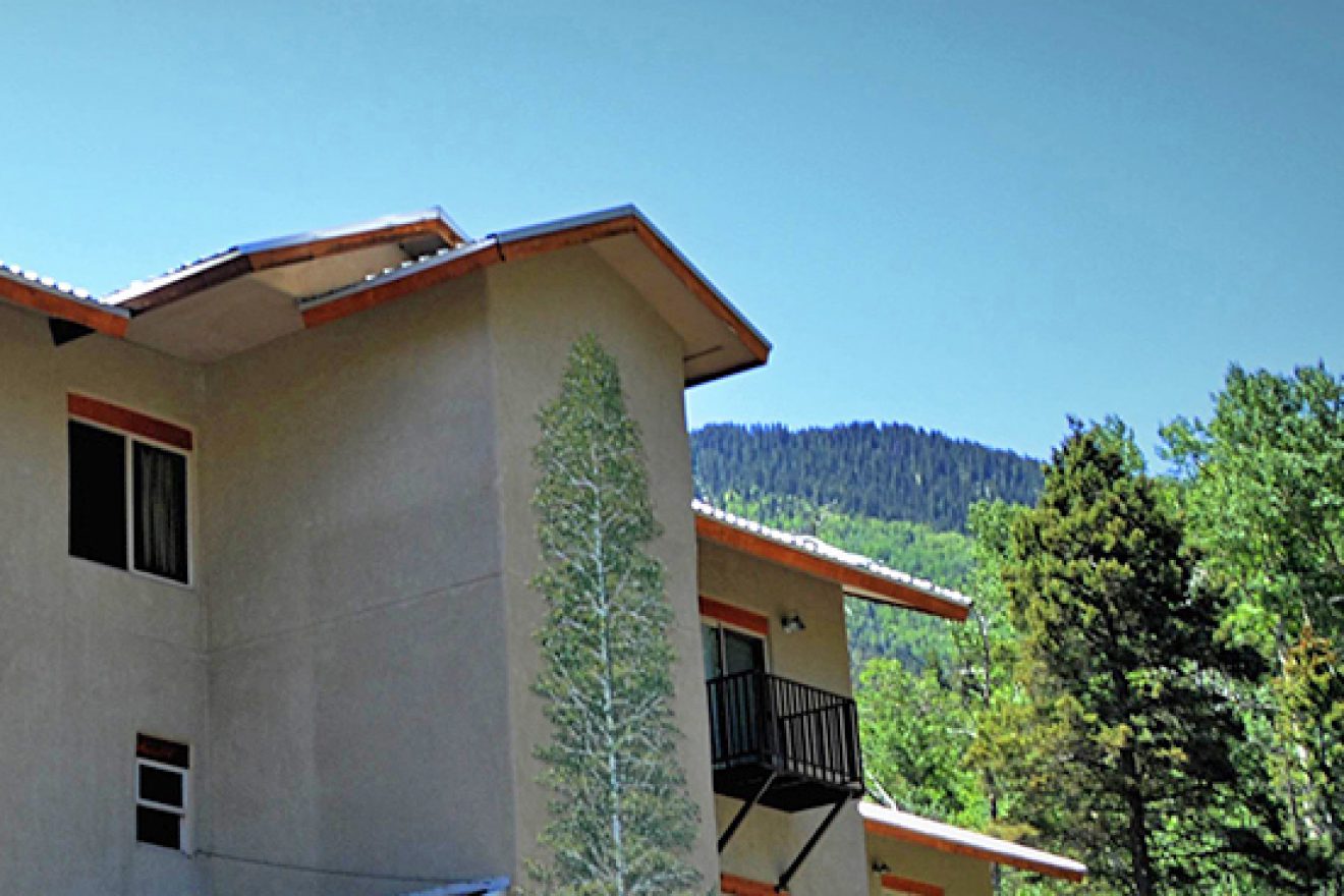Taos Ski Valley Lodging - Hotels, Cabins & Condos