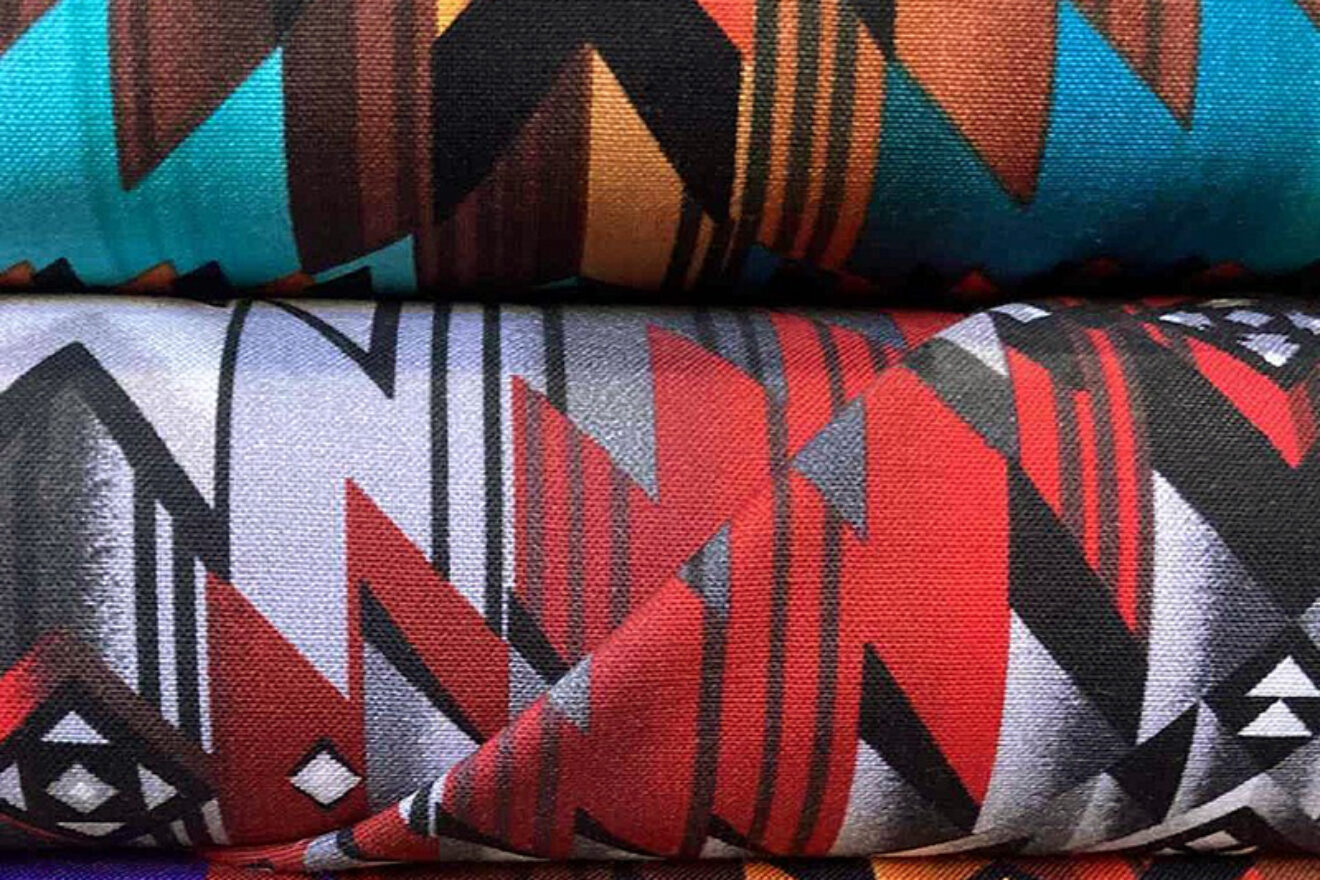 Shopping in Taos - Outdoor Gear & Gifts | Taos Ski Valley